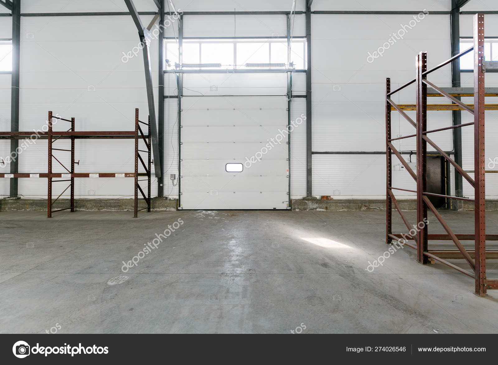 Interior Empty Warehouse Empty Racks — Stock Photo © temzzzik #274026546
