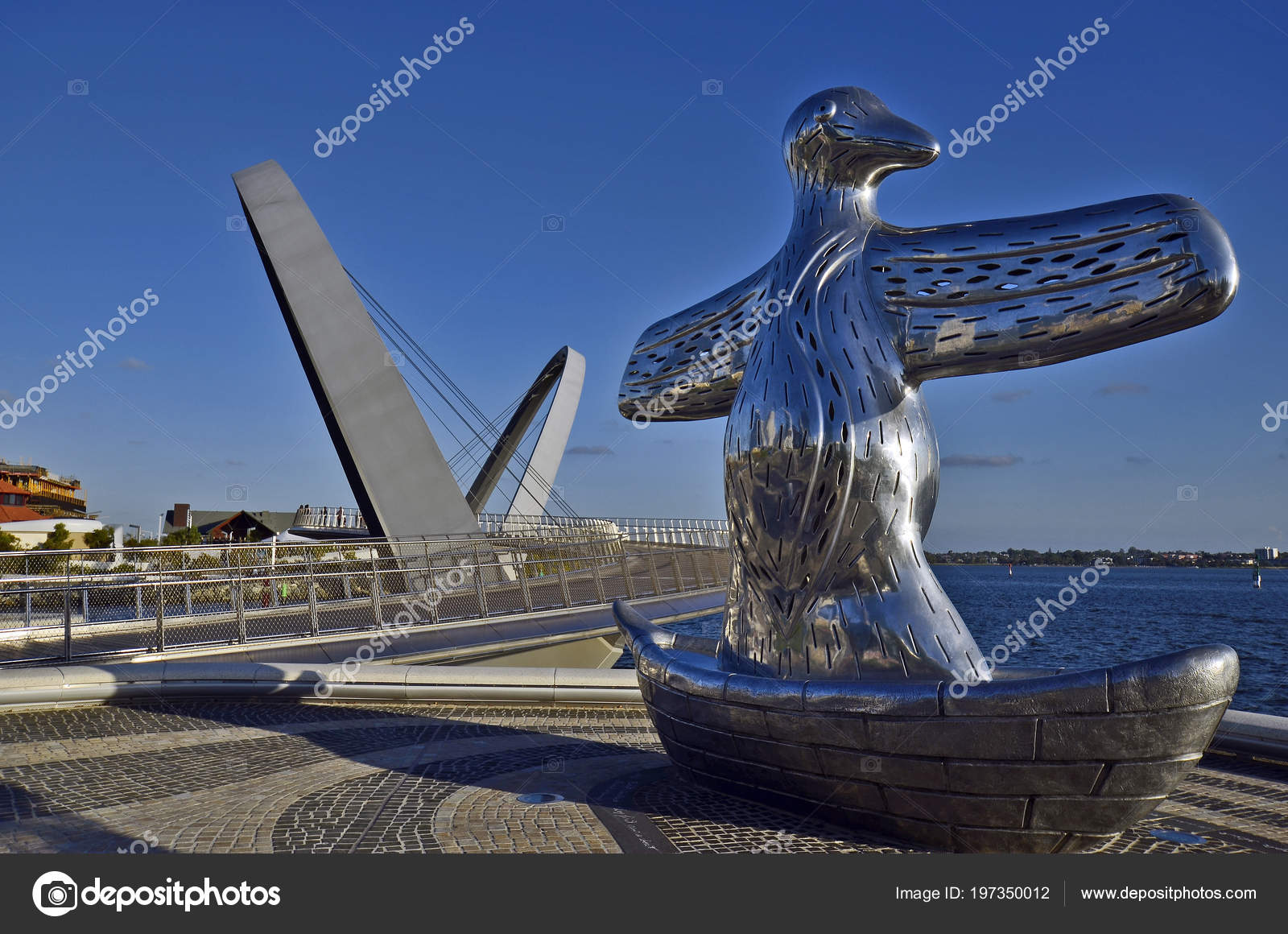 Perth Australia November 2017 Sculpture Named First Contact Indigenous ...