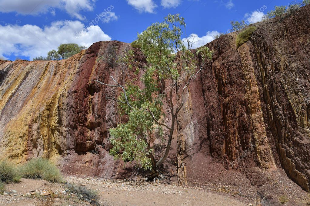 Australia, NT, Ochre Pits en el Parque Nacional West McDonnell Range ...