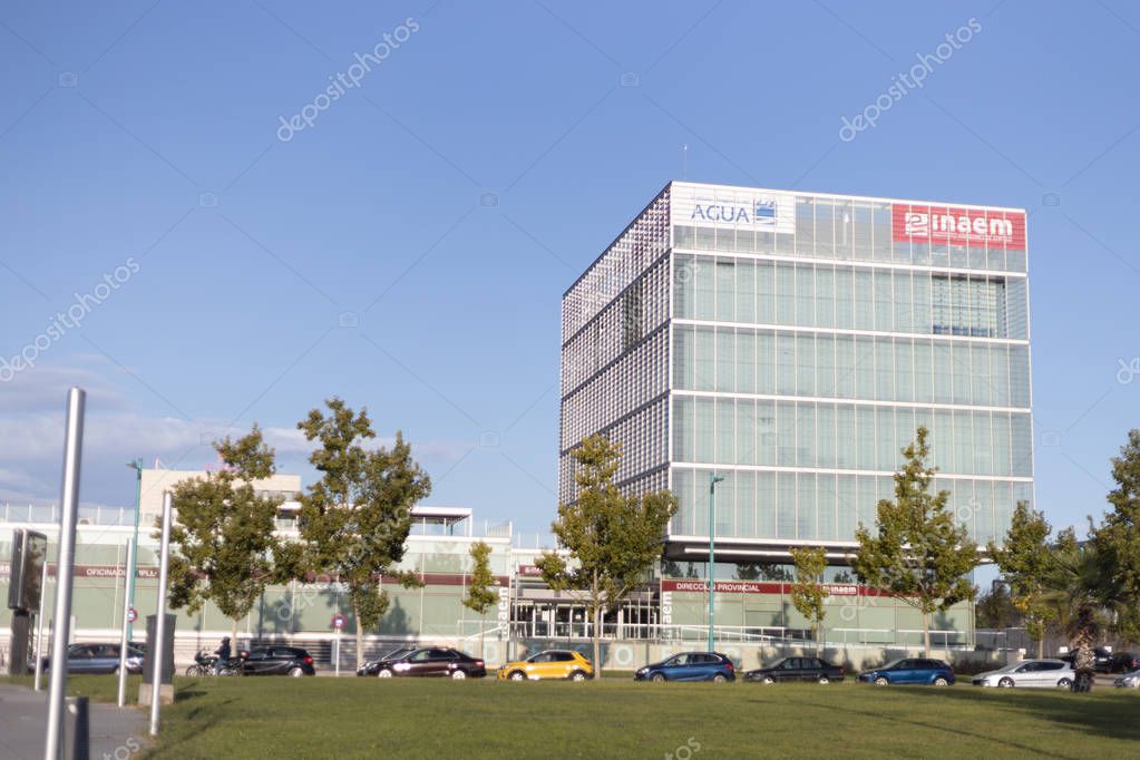 ZARAGOZA, ESPAÑA 23 de agosto de 2019: inaem building El Sistema ...