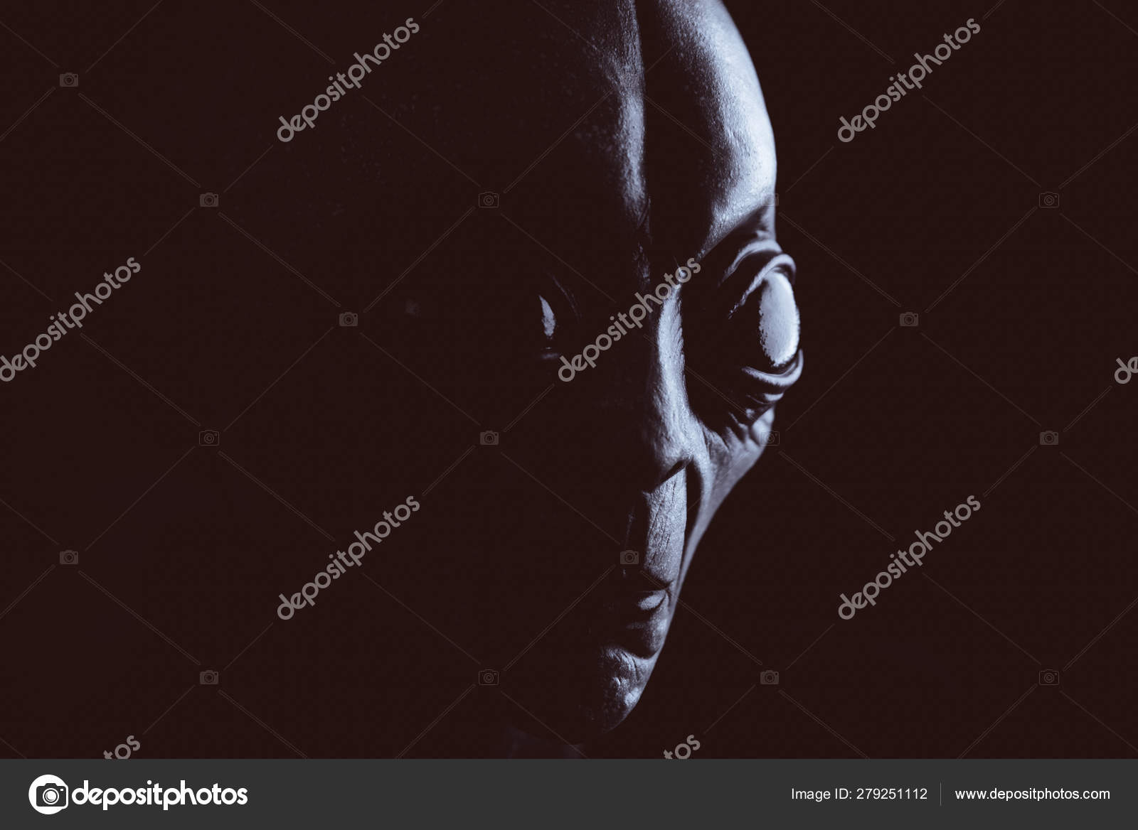 Alien creature has a message for humans. Grey kind humanoid from ...