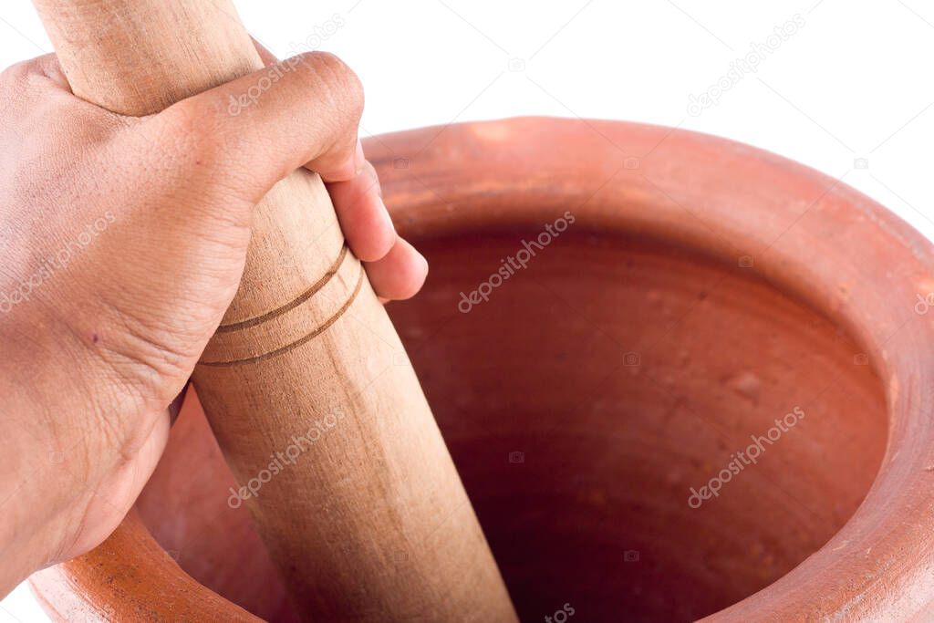 El mortero de arcilla y el mortero de madera se utilizan para mezclar ...