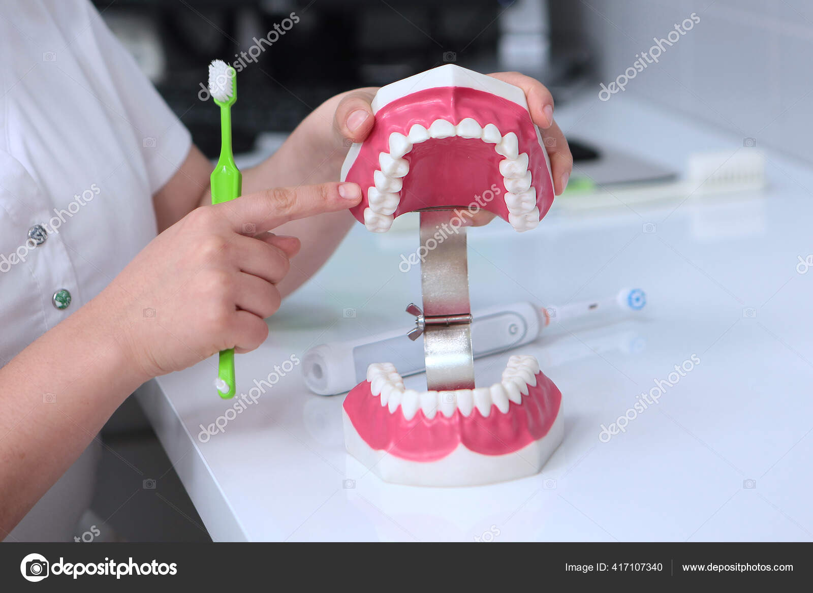 Dentist Shows You How Brush Your Teeth Dental Simulator Unrecognizable ...