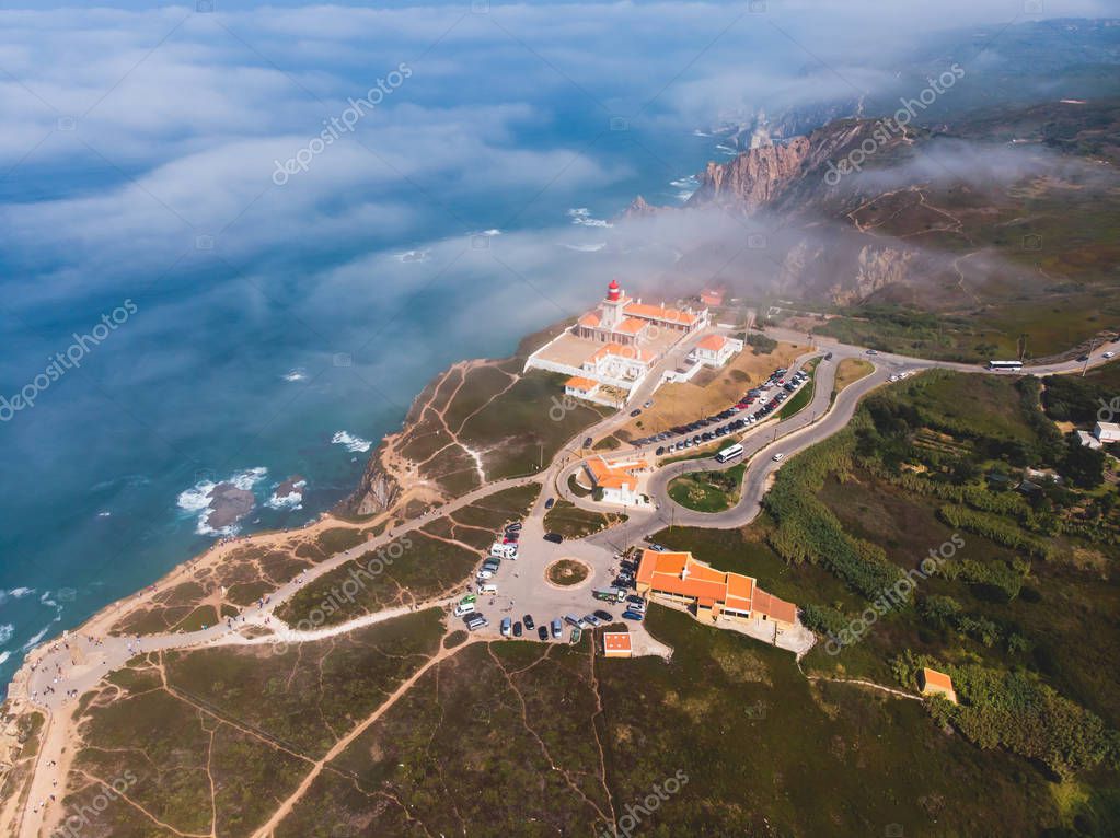 Hermosa vista aérea vibrante de Capo Da Roca, el punto más occidental ...