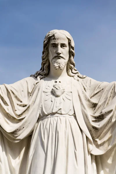 Jesus open arms statue | Jesus Christ Open Arms Statue Front Pilgrimage ...