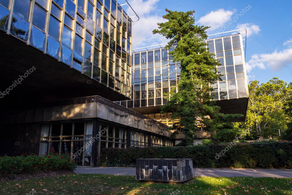 Edificios de la antigua asociaci n Project studios del arquitecto modernista y brutalista Karel ...