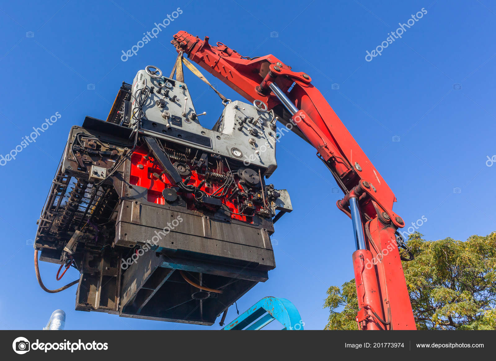 Rigging Truck Transpatation Lifting Heavy Printing Machine Hydraulic ...