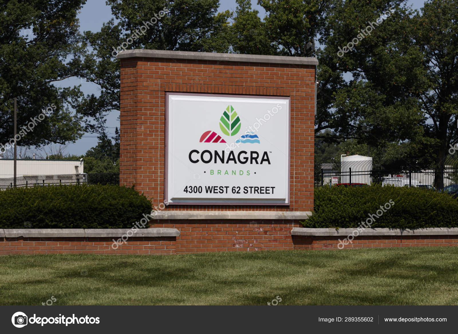 Indianapolis - Circa July 2019: ConAgra Brands manufacturing plant ...