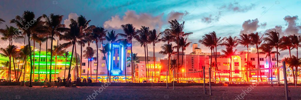 Neon beach Stock Photos, Royalty Free Neon beach Images | Depositphotos