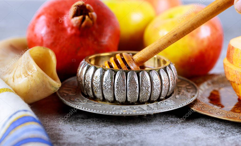 Manzana y miel, kosher comida tradicional de Año Nuevo judío Rosh ...