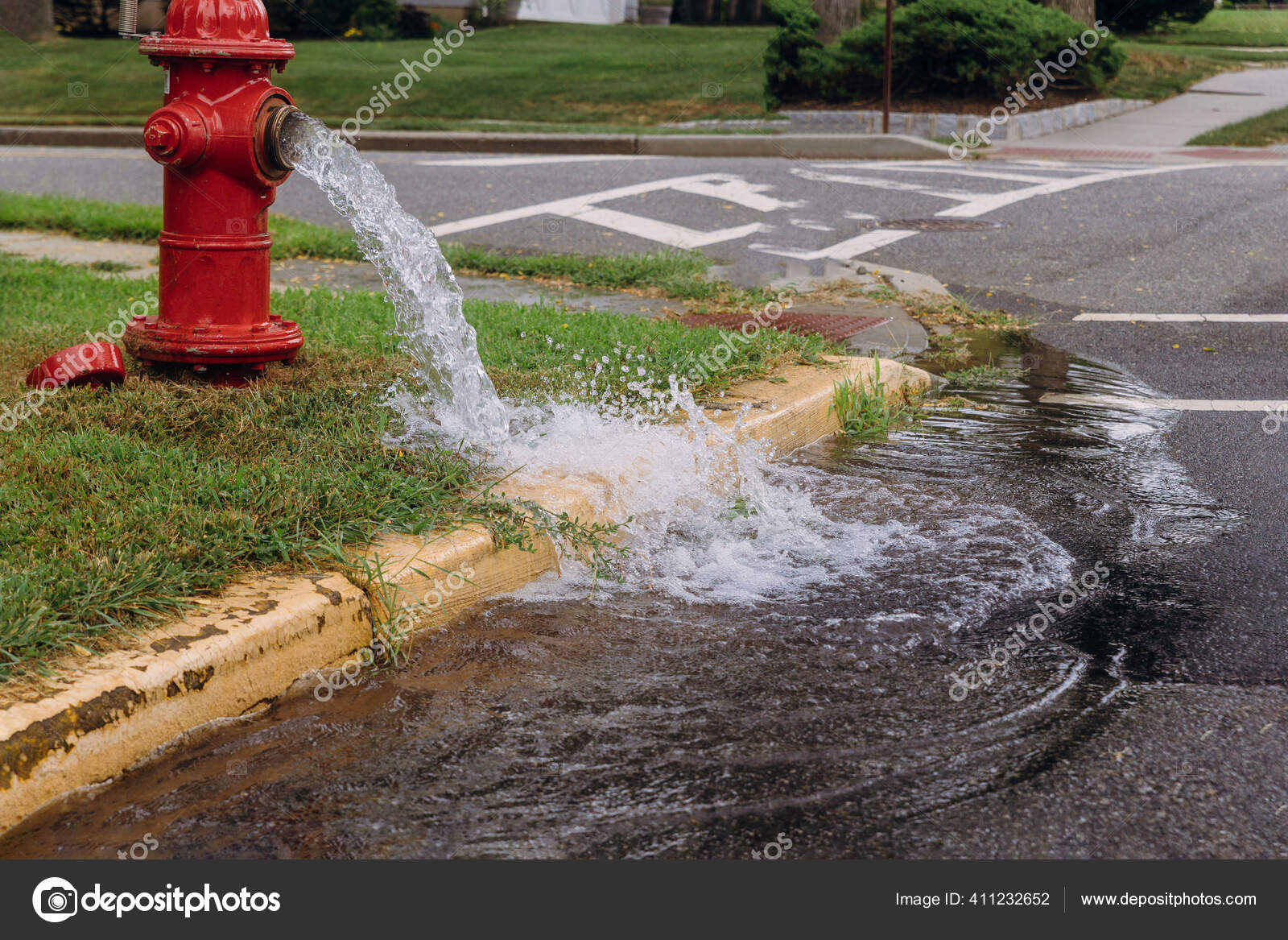 Opened Fire Hydrant Later Leak Spray Residents Open Fire Hydrants ...