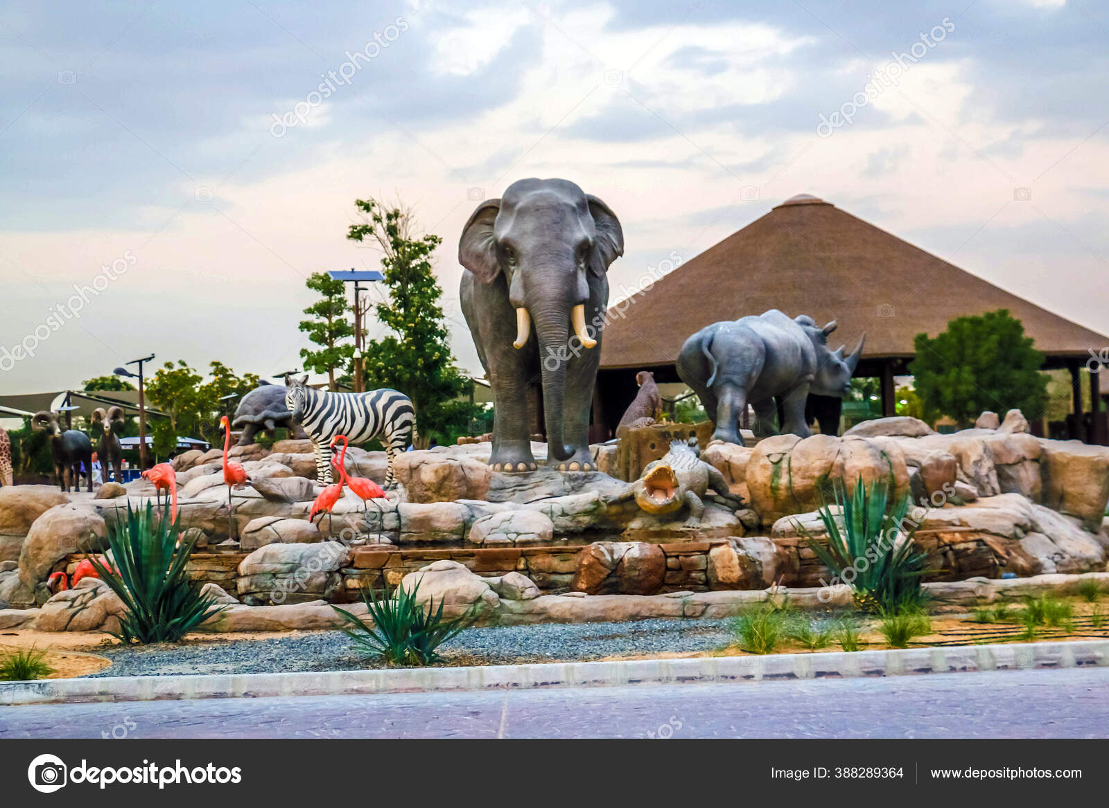 Beautiful Lush Green View Dubai Safari Park Zoological Garden Warqa ...