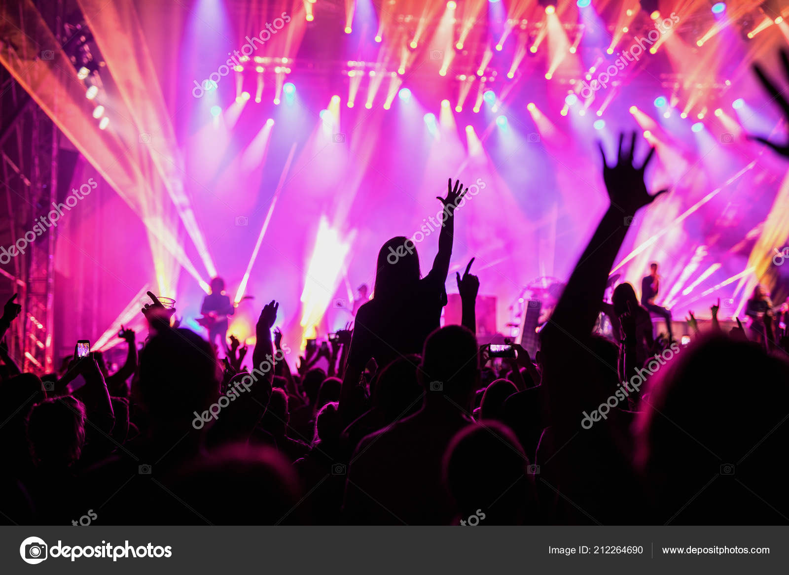 Hands In The Air Rave