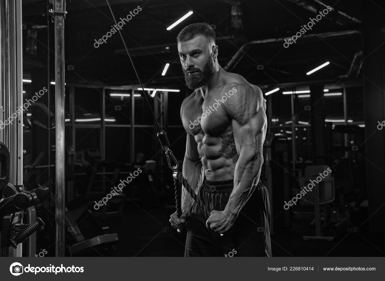 Attractive Tall Muscular Bodybuilder Doing Heavy Deadlifts Moder ...