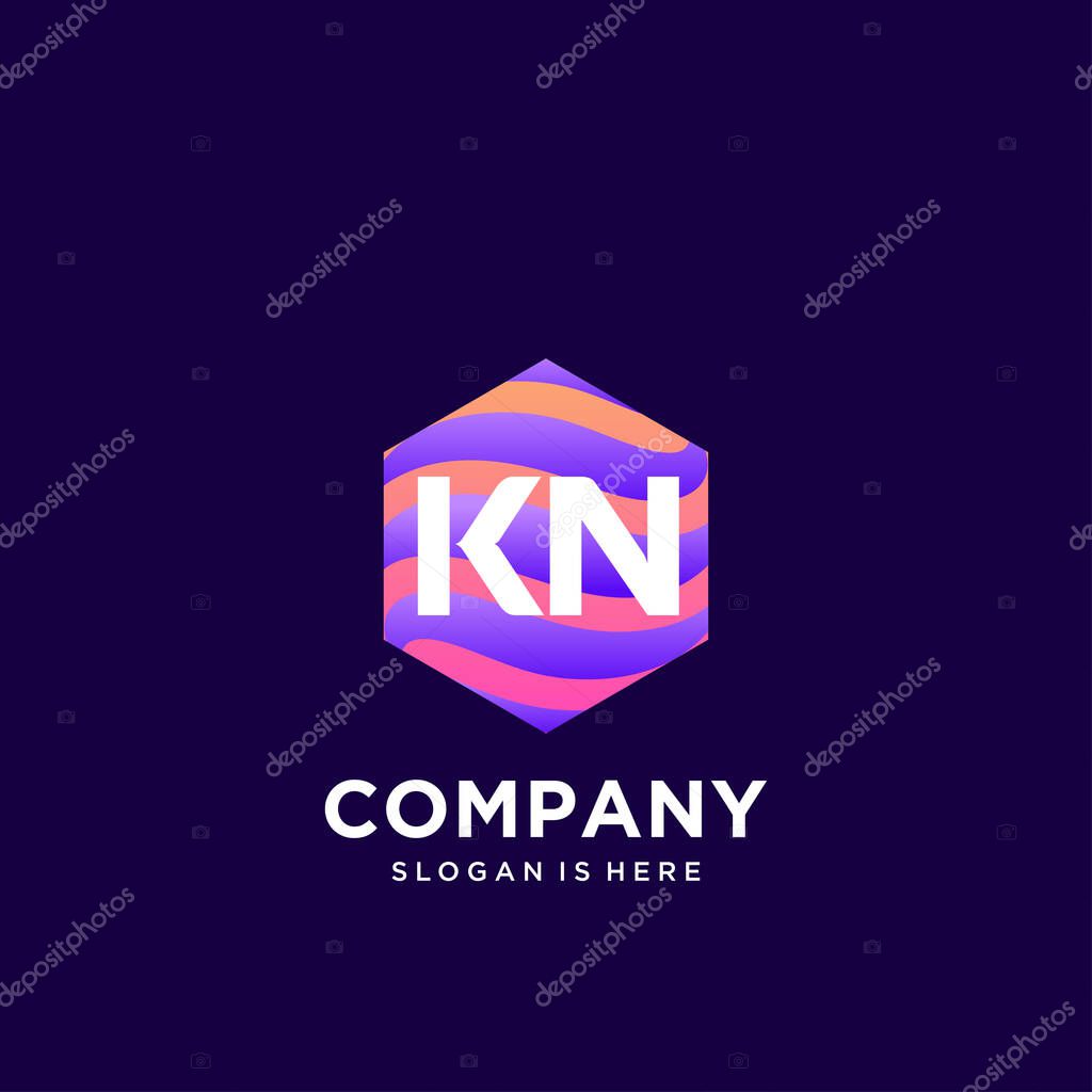 logo inicial con vector de plantilla colorido. 2023