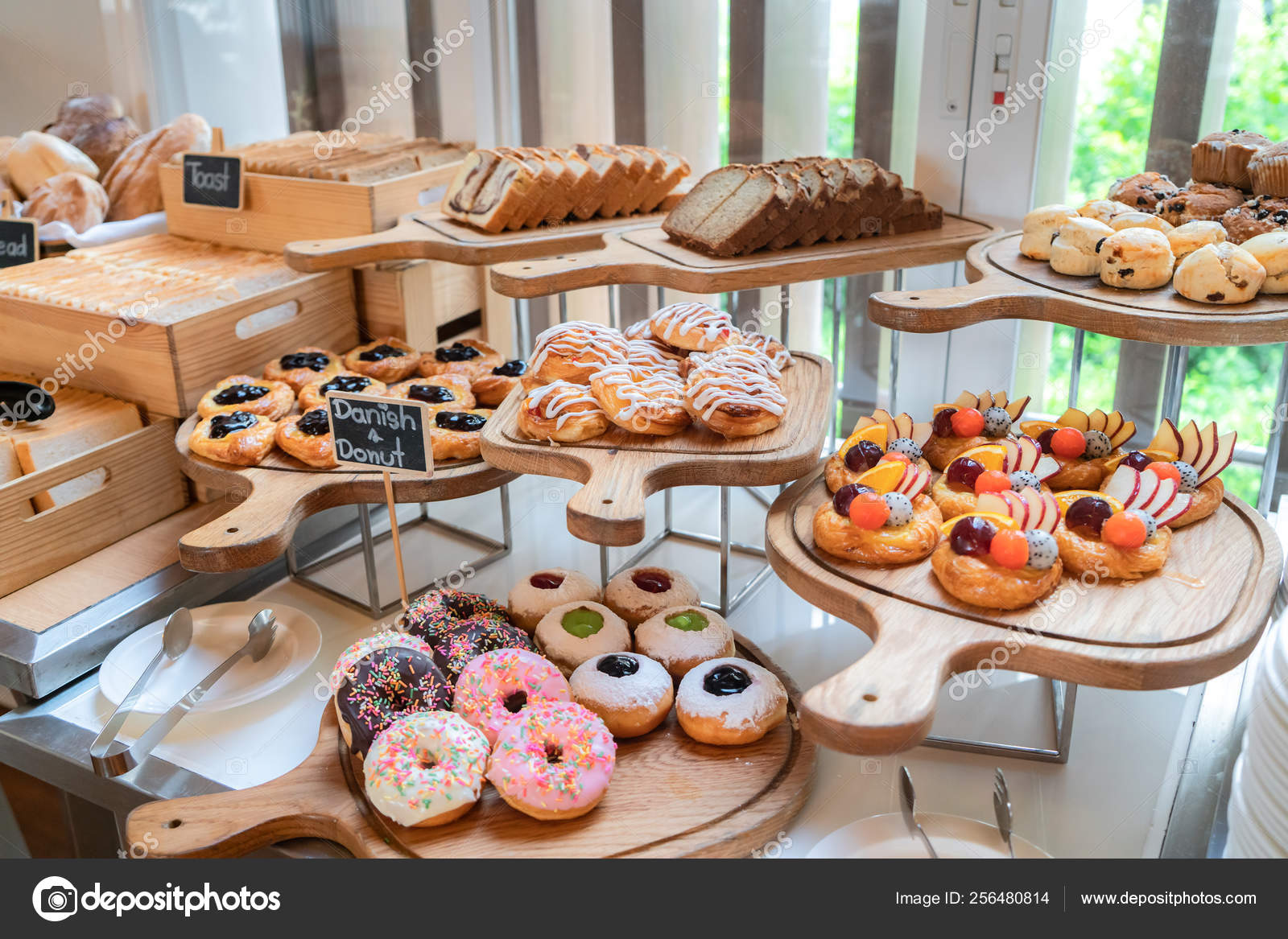 Breakfast Buffet Display Ideas