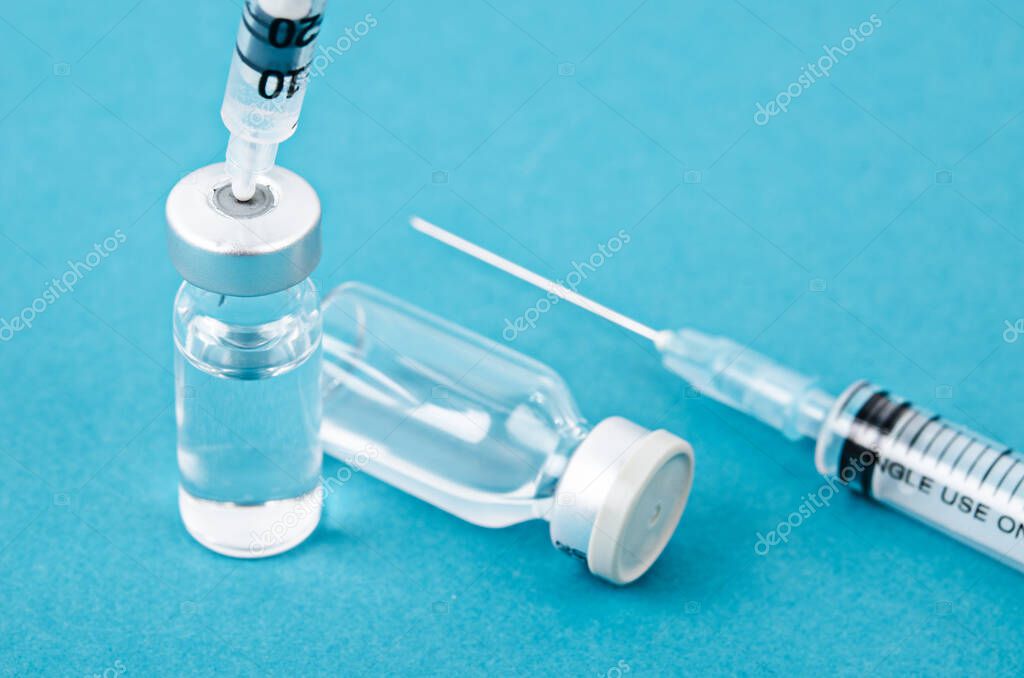 Vacuna e inyección de jeringa. Prevención, inmunización y tratamiento ...