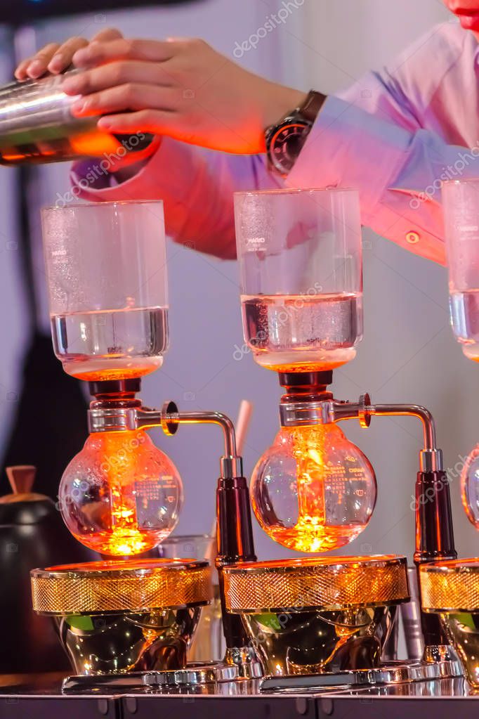 Syphon café o café al vacío es la inmersión completa de buen gusto y la ...