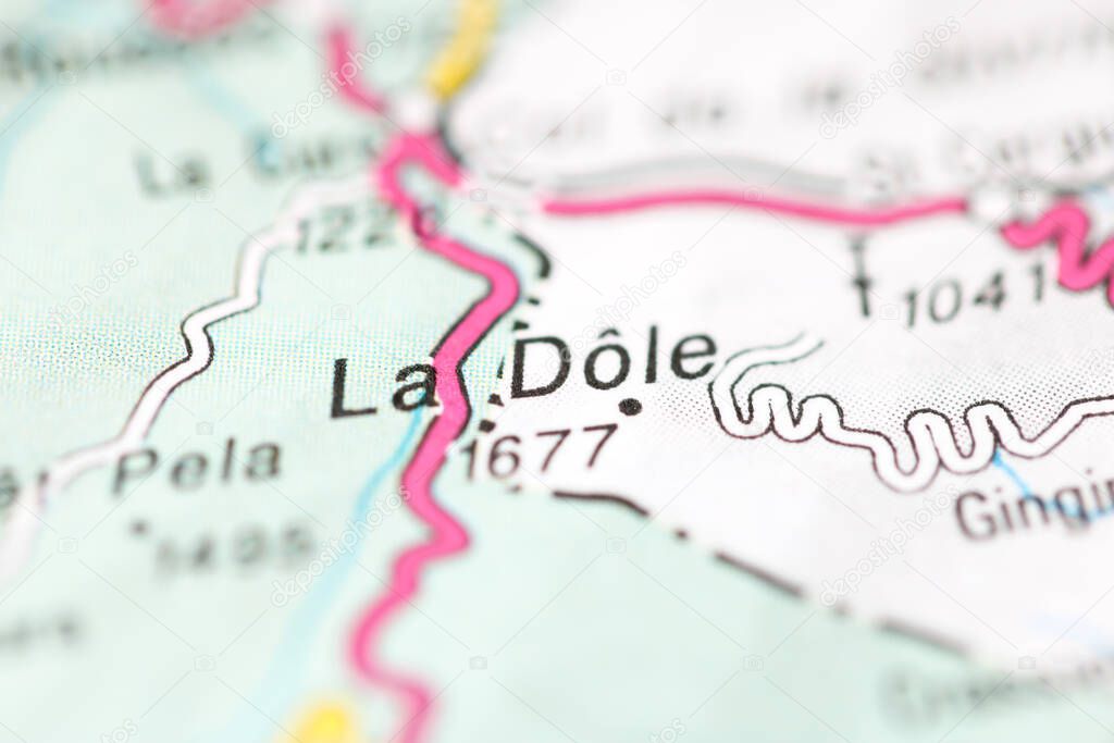 La Dole en un mapa geográfico de Suiza 2024