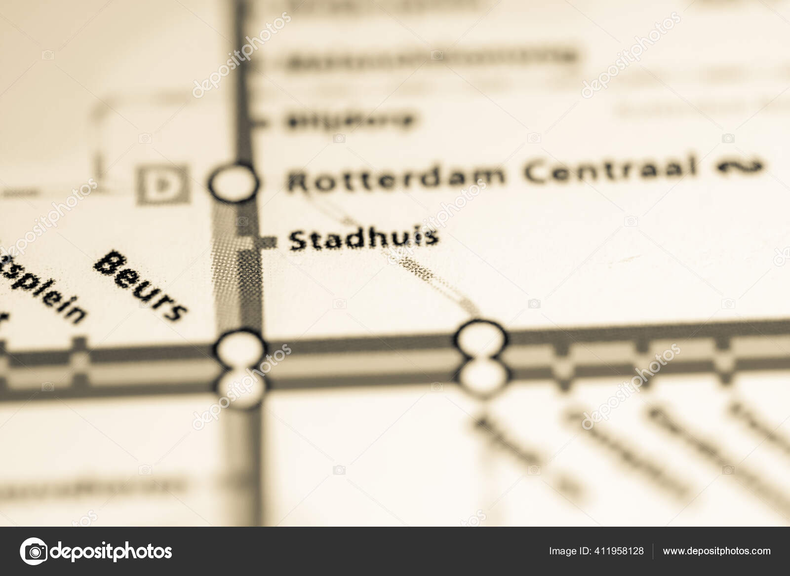 Stadhuis Station Rotterdam Metro Map — Stock Photo ...