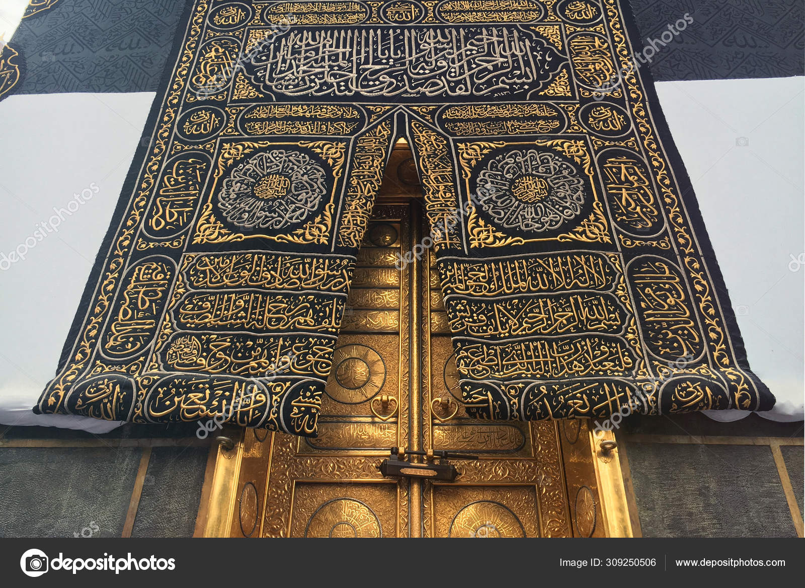 Khana Kaba And Masjid E Nabvi Door