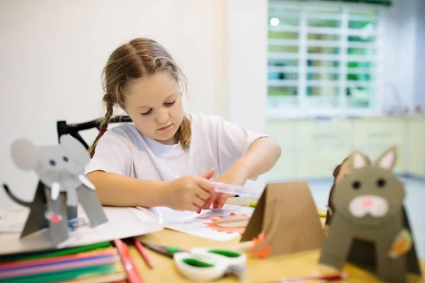 Kids crafts Stock Photos, Royalty Free Kids crafts Images | Depositphotos