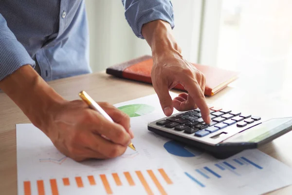 Proyecciones financieras fotos de stock, imágenes de Proyecciones financieras sin royalties ...