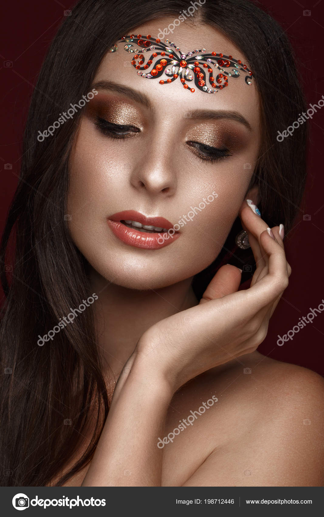 Arabian Se Makeup | Saubhaya Makeup