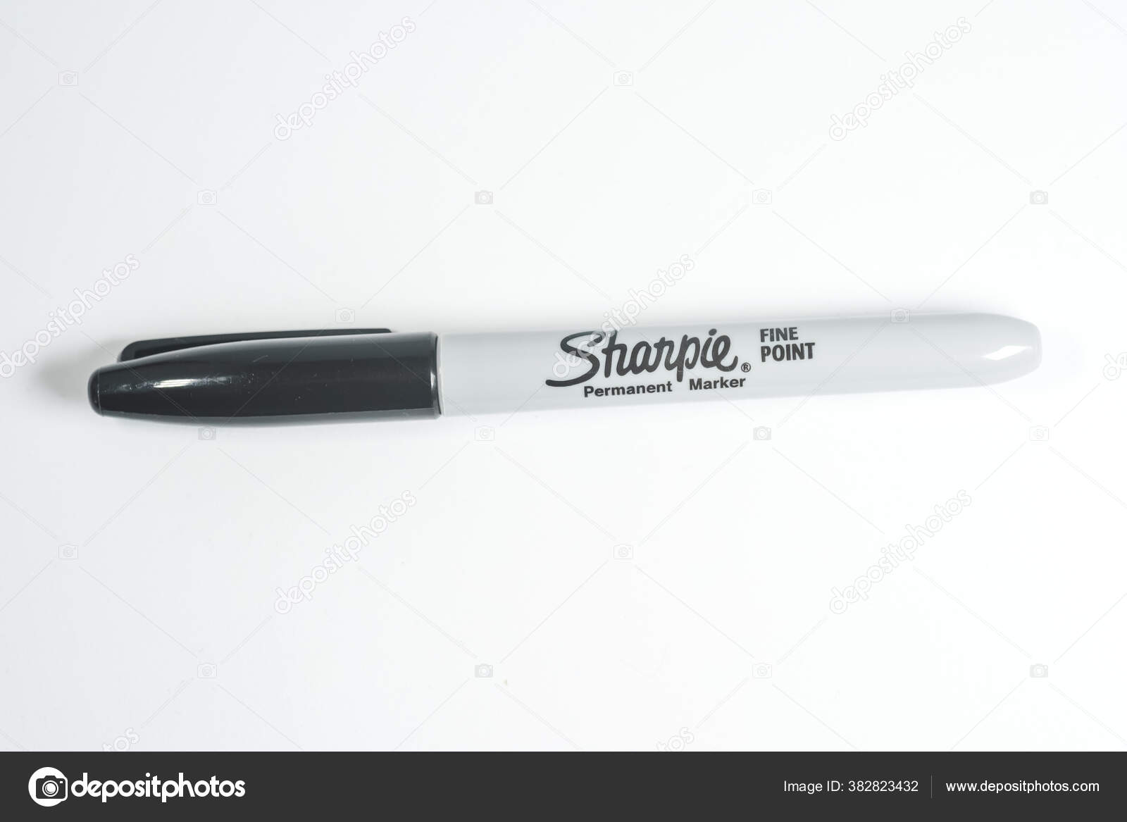 Sharpie Permanent Marker Pen Isolated White Background — Stock ...
