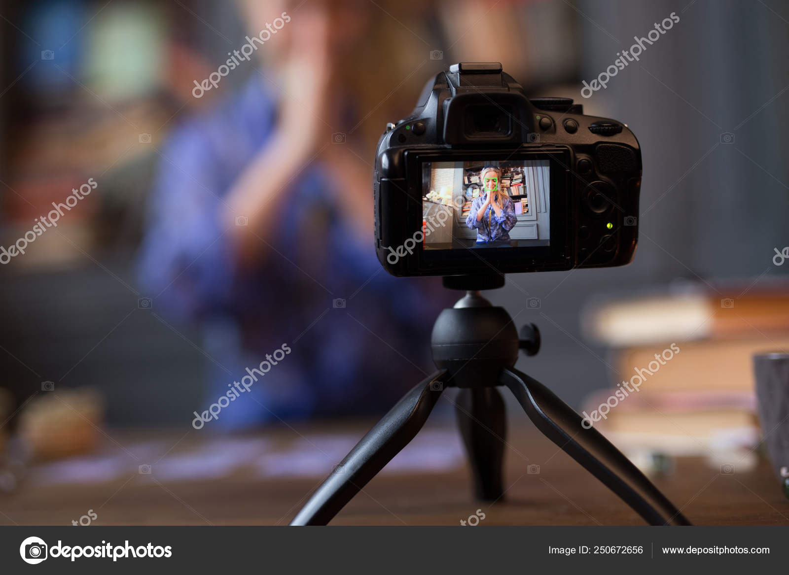 Selective focus of a modern professional camera — Stock Photo © Dmyrto ...