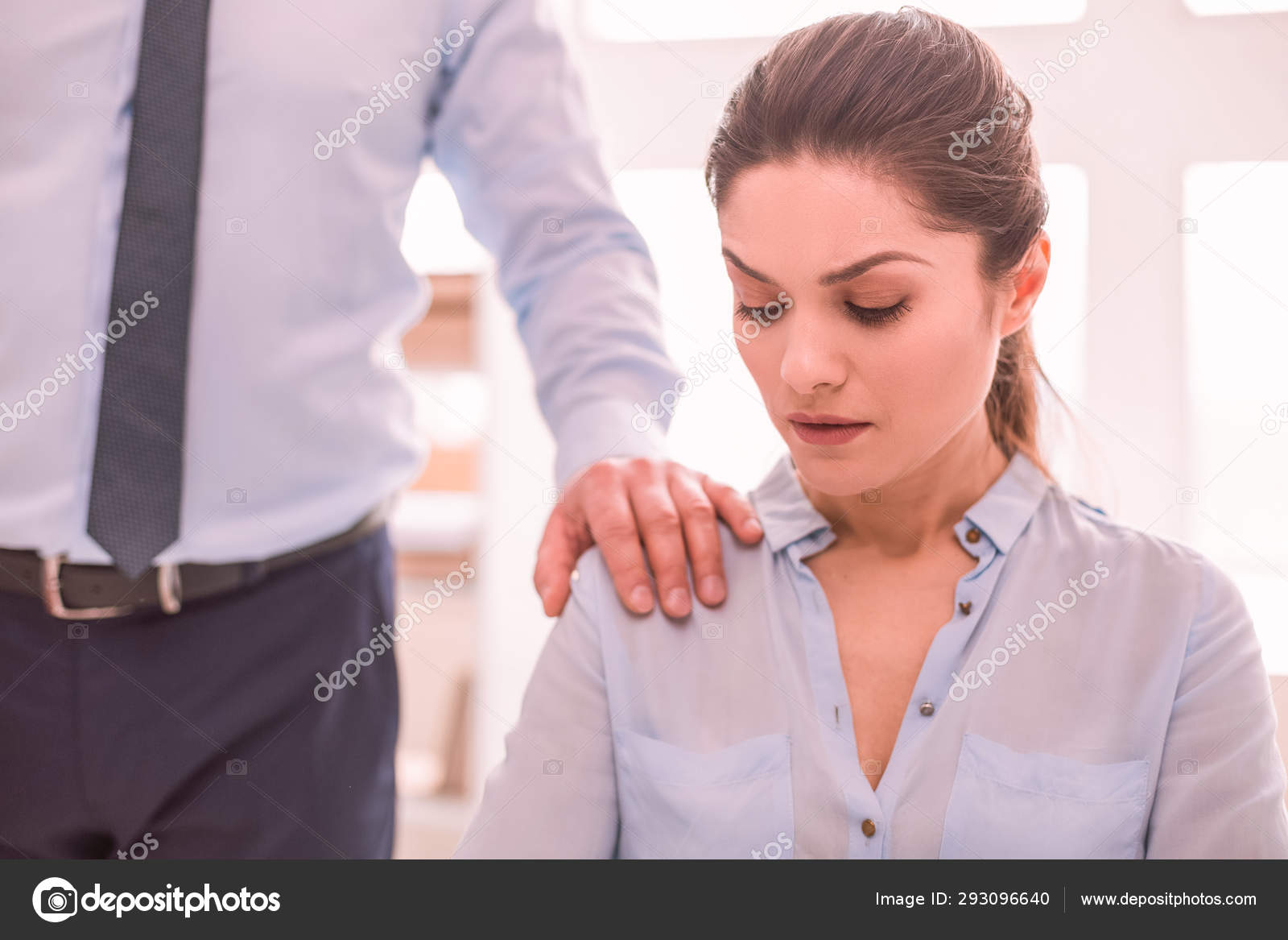 Man putting his hand on the woman shoulder — Stock Photo © Dmyrto_Z ...