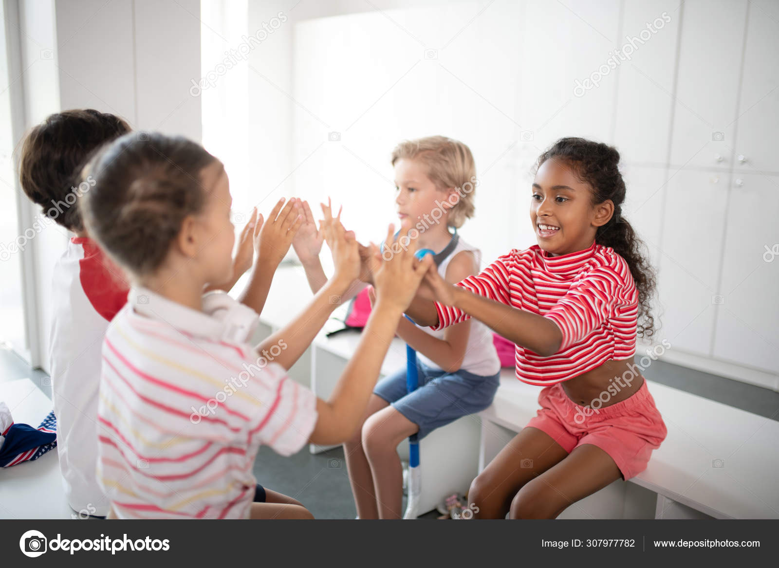 Kids Clapping Hands