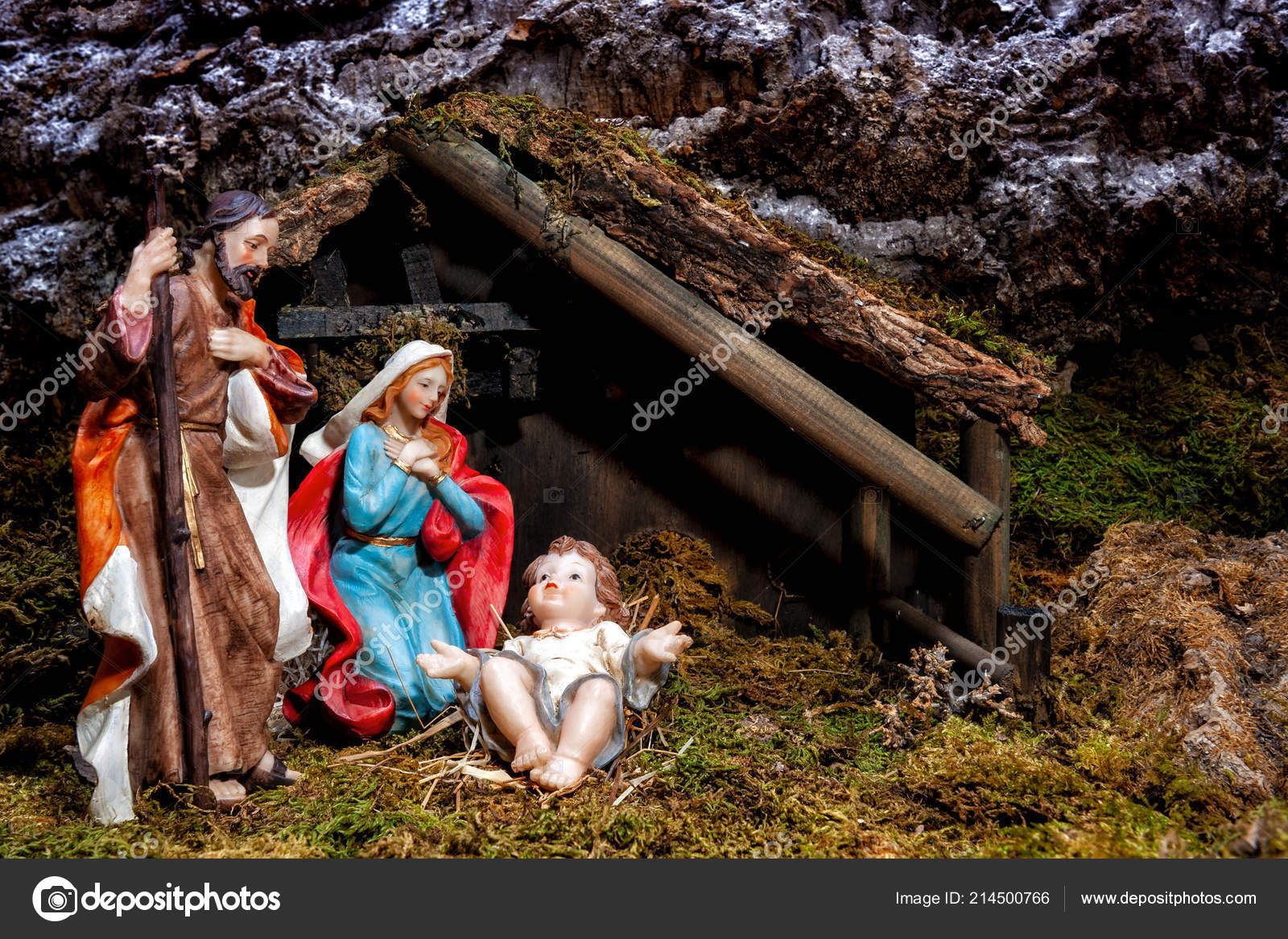 Close Christmas Nativity Scene Hut Baby Jesus Manger Mary Joseph ...