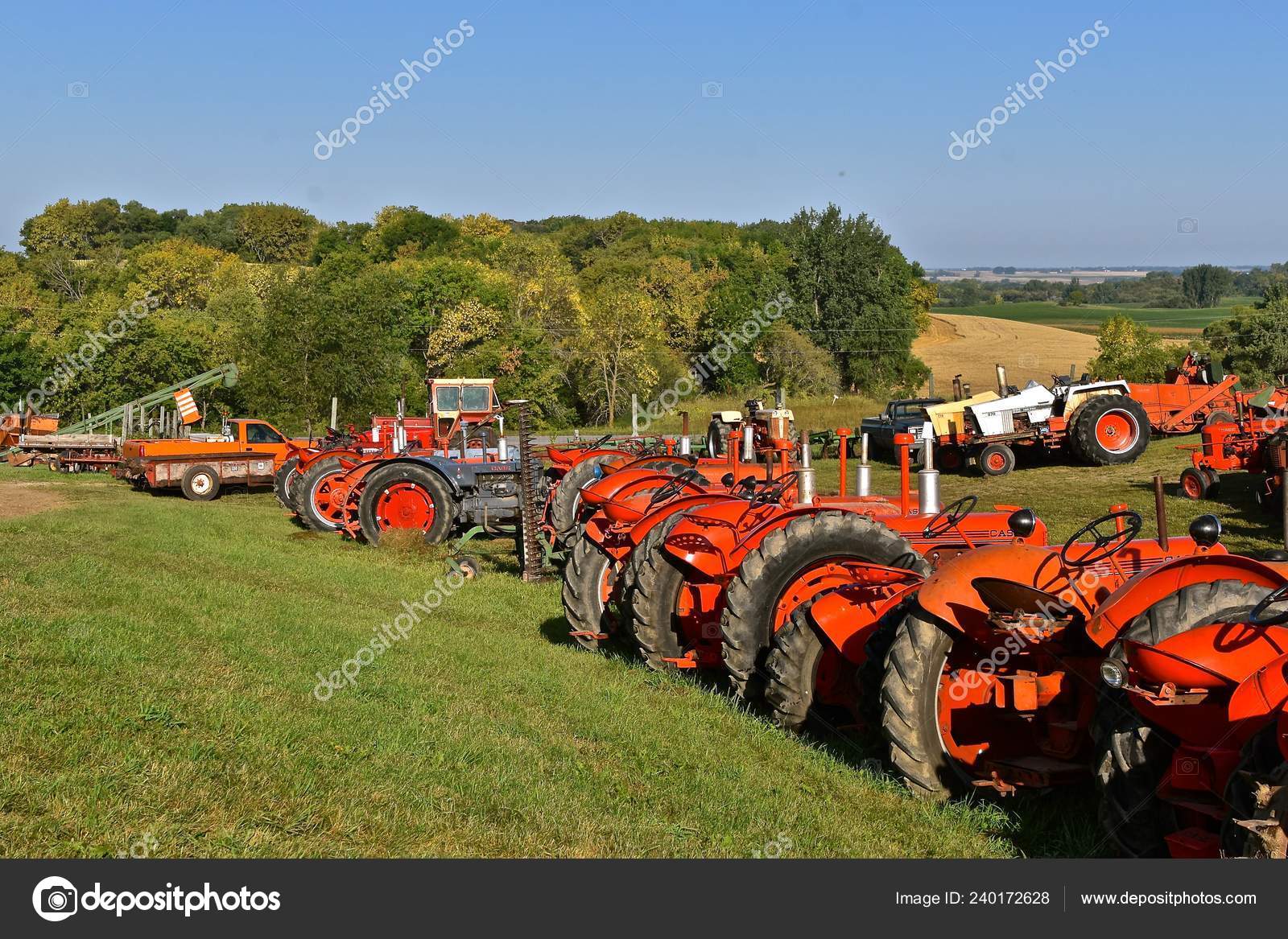 Rollag Minnesota September 2018 Row Old Case Tractors Display Annual ...