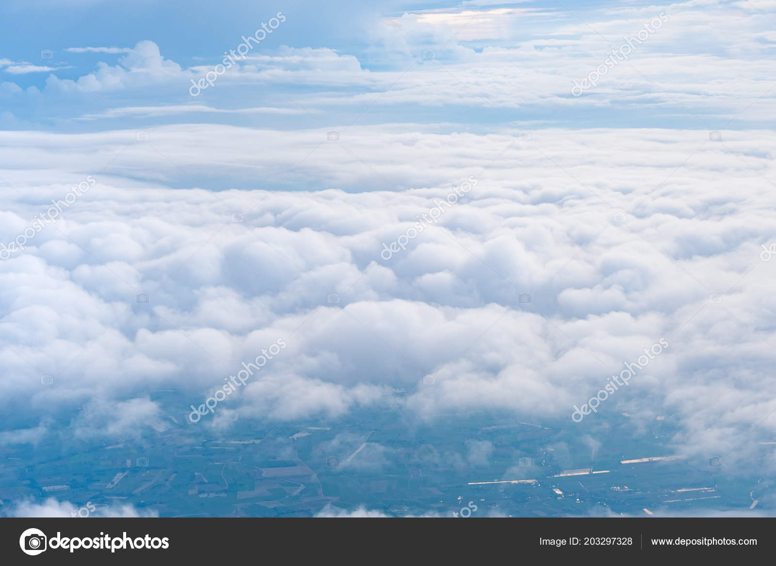 Big Blue Sky Cloud City Cloud Top View Airplane Window — Stock Photo © weedezign #203297328