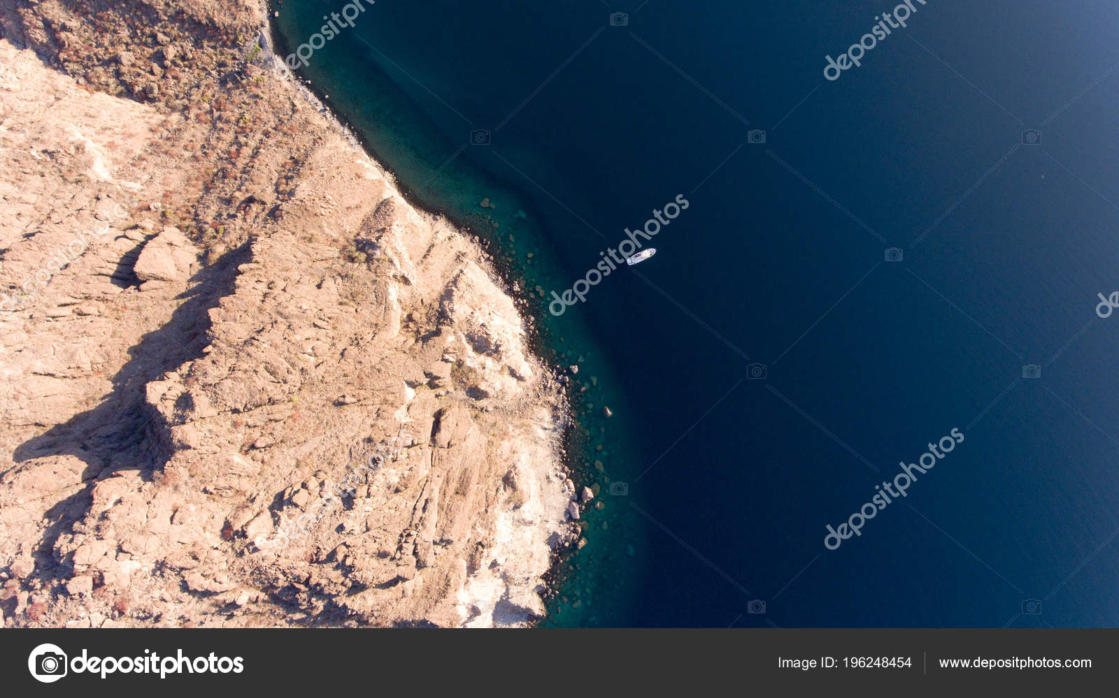 Sand Rock Sea Patterns Cristal Clear Waters — Stock Photo © photonatura #196248454