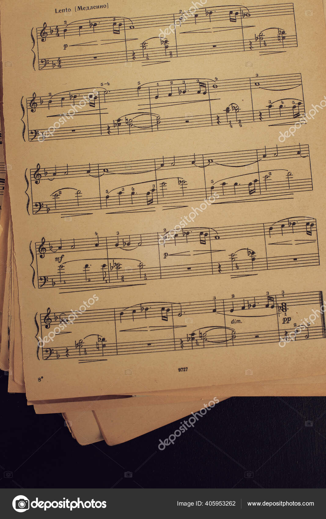 Music Notes Table Stock Photo by ©racool_studio 405953262