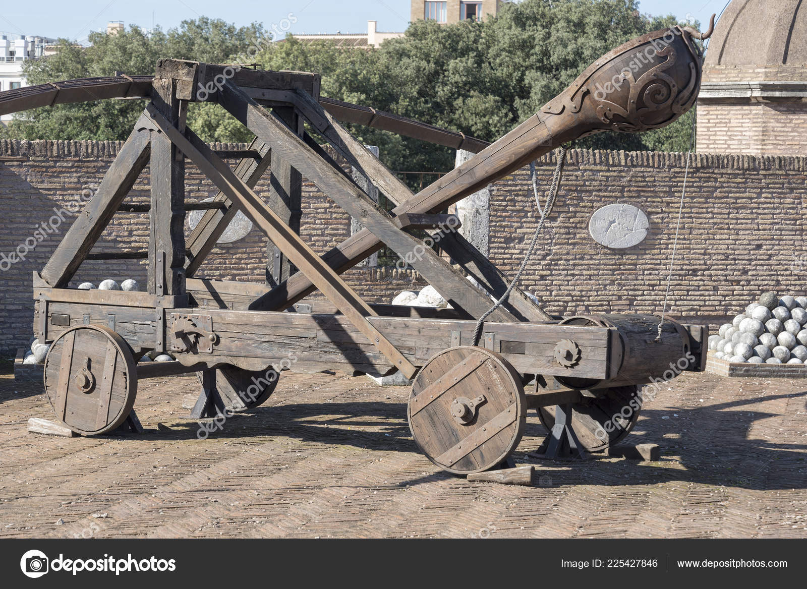 Medieval Catapult Battle