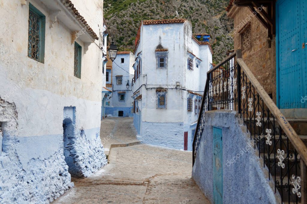 La ciudad sagrada de Chefchaouen, alias Chouen / Chawen / Xaouen o la ...