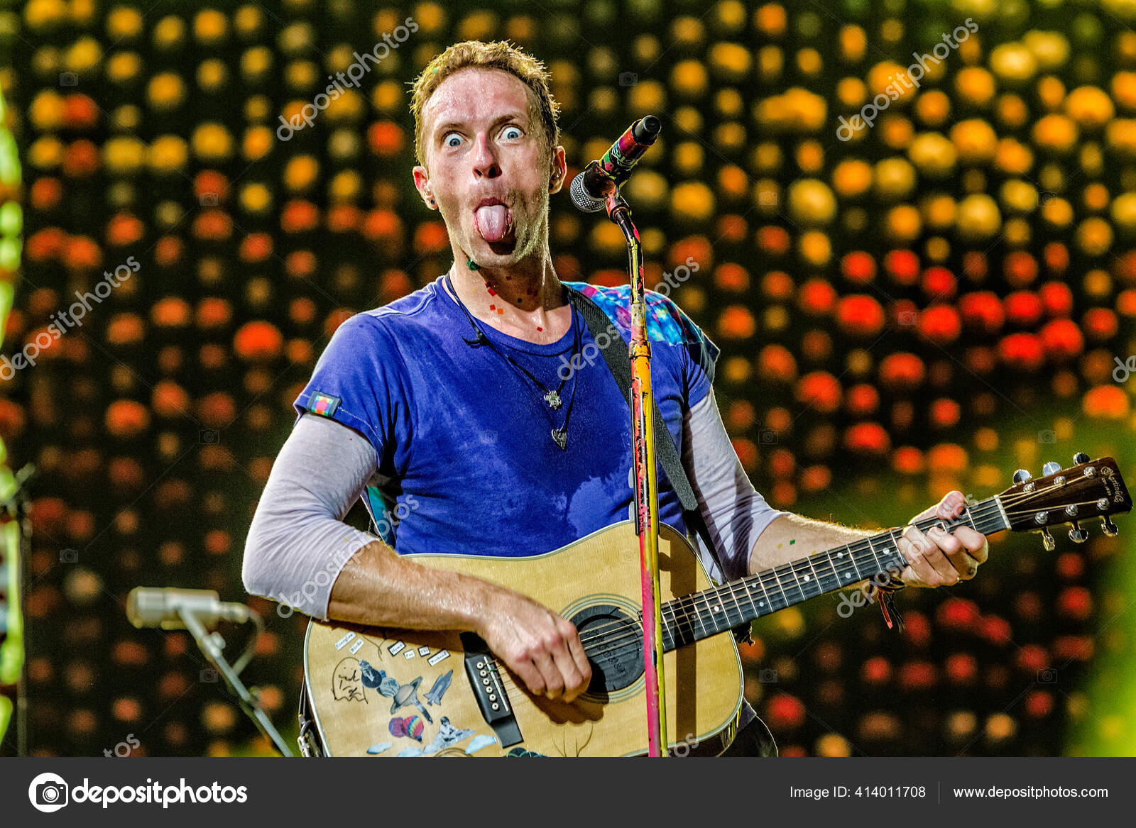 Coldplay Performing Stage Music Festival — Stock Editorial Photo ...
