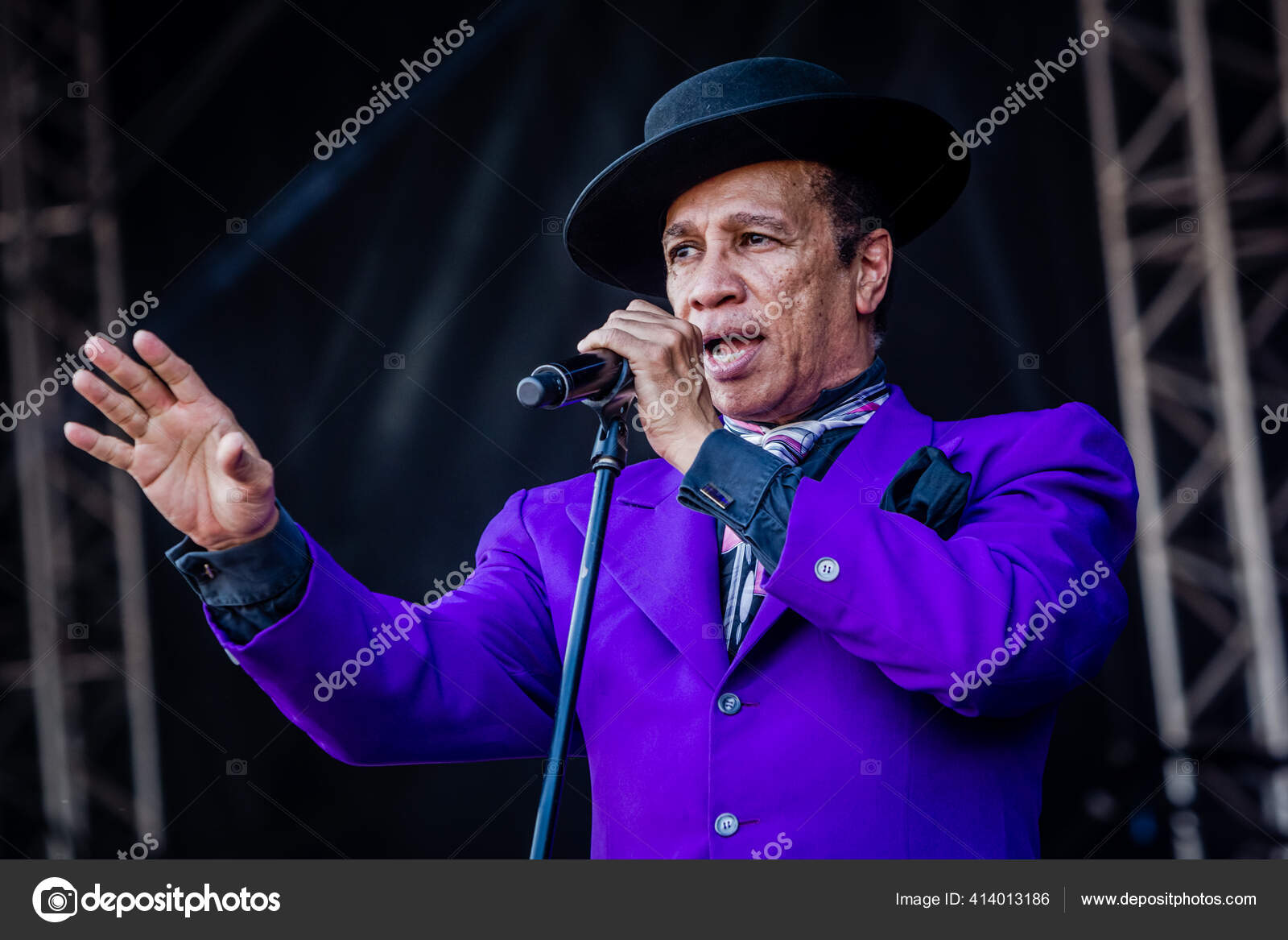 Kid Creole Coconuts Performing Stage Music Festival – Stock Editorial ...
