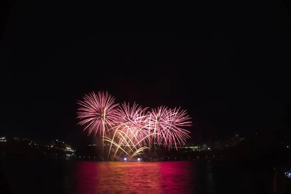 Sydney harbour fireworks Stock Photos, Royalty Free Sydney harbour ...