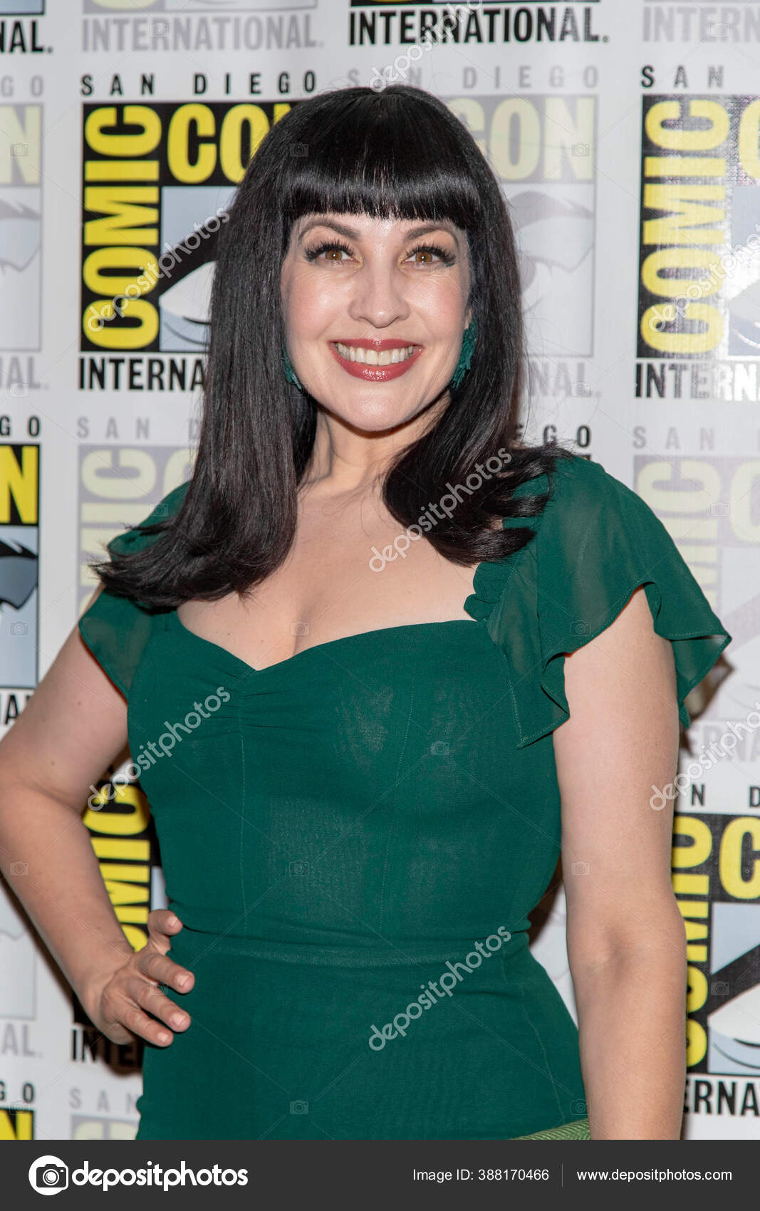 Grey Griffin Attends 2019 Comic Con International Wb's Teen Titans ...