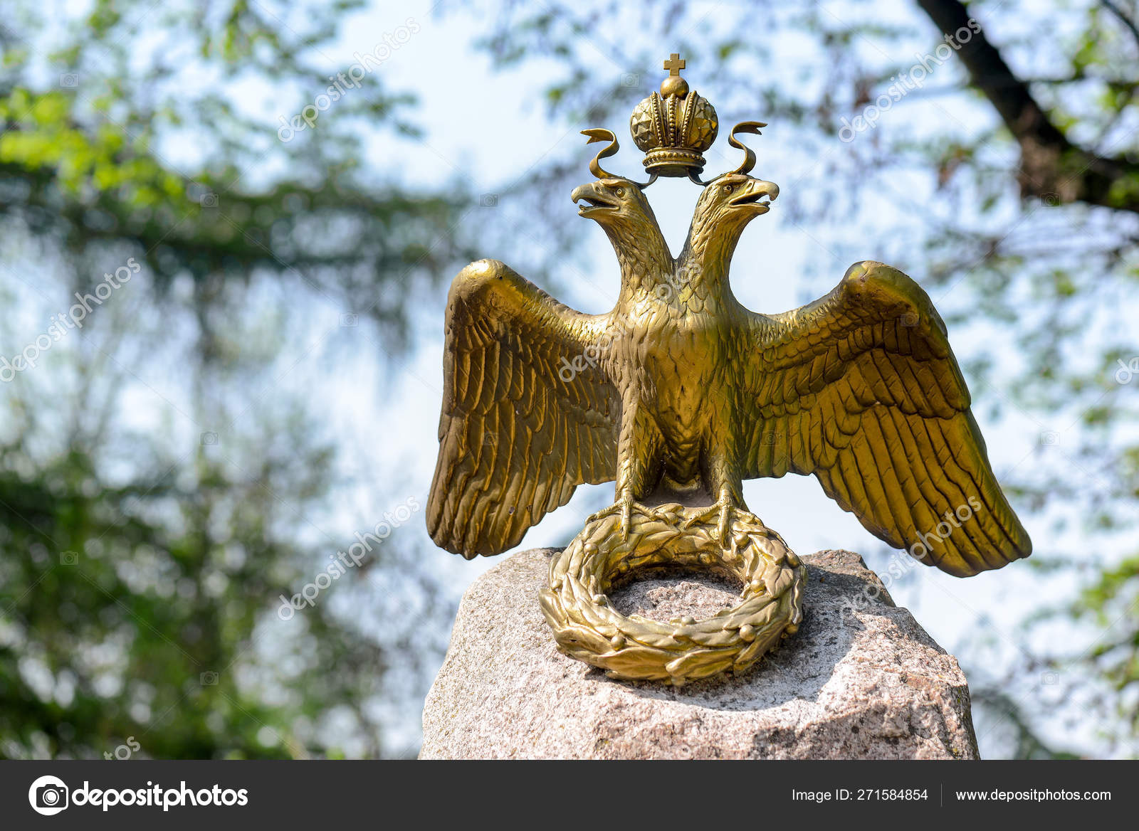 Two-headed eagle – Stock Editorial Photo © Camptoloma #271584854