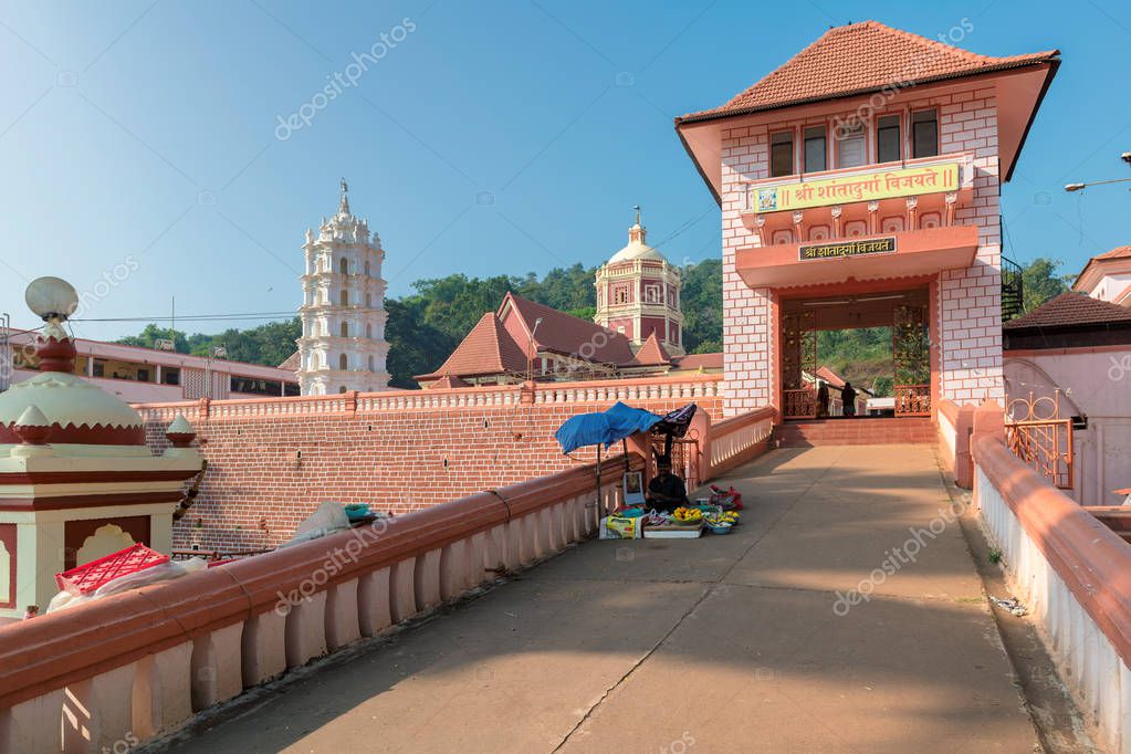 Shri Mangeshi templo - uno de los más importantes en Goa, India. 2023