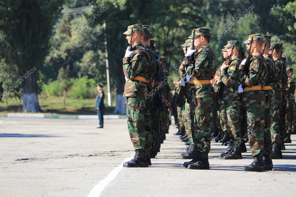 Balti (Beltsy), Moldavia septiembre 21, 2018 Jornada de puertas ...