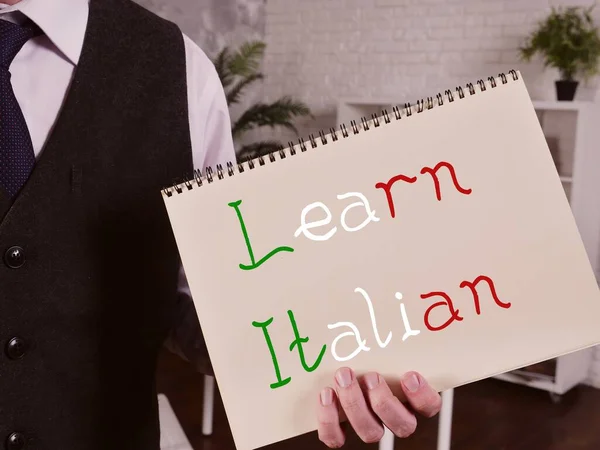 俺のイタリアンのコース Foto Stock, 俺のイタリアンのコース Immagini | Depositphotos