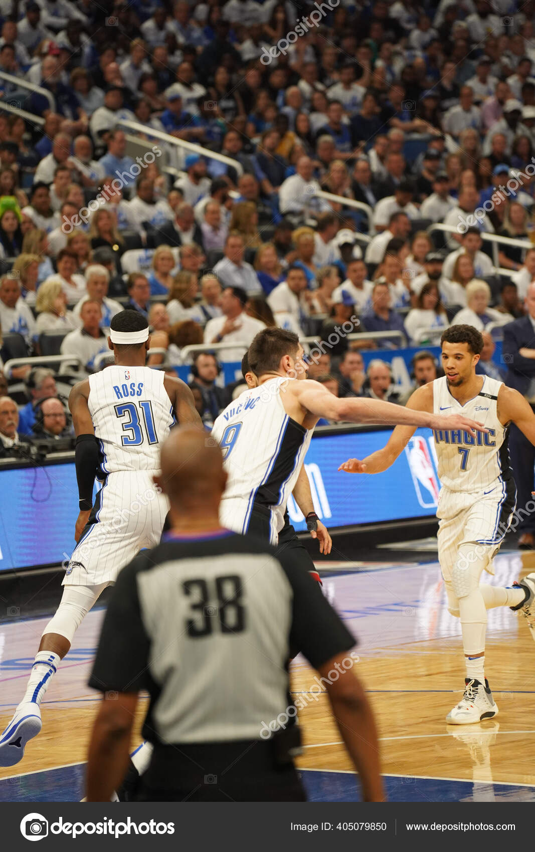 Orlando Magic Hosts Toronto Rapters Nba Playoff Amway Arena Orlando ...