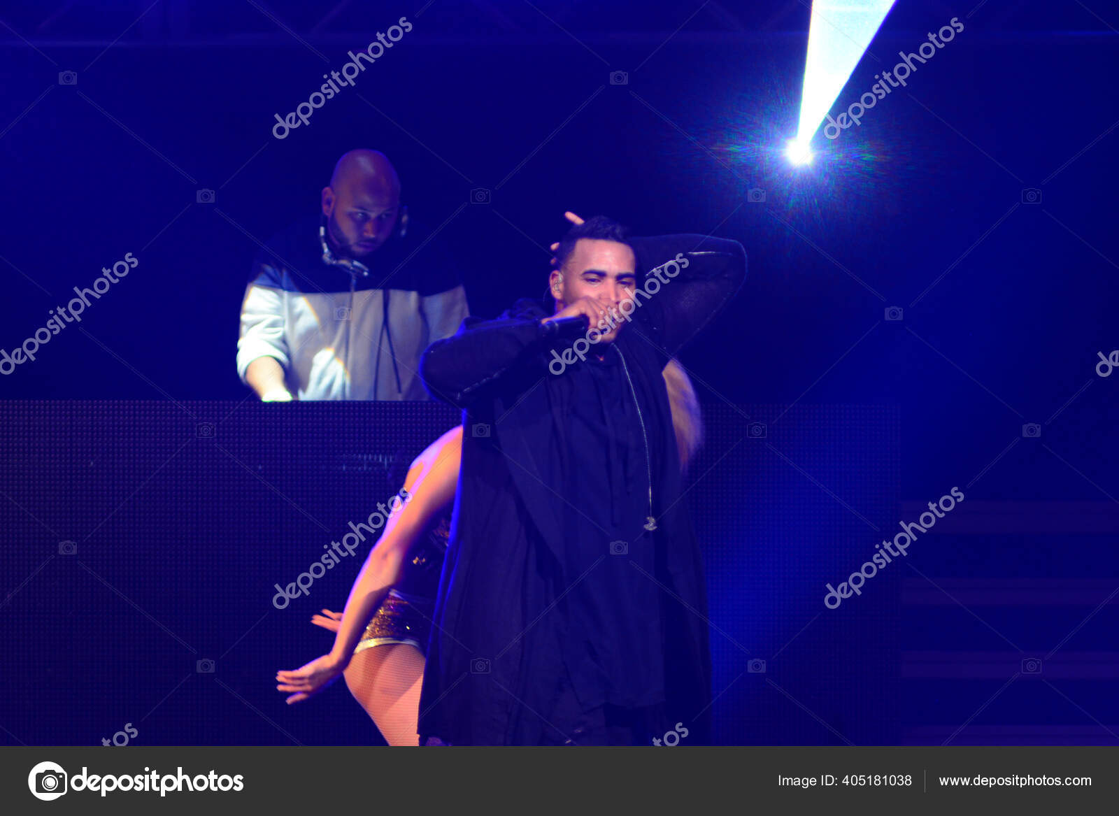 Daddy Yankee Don Omar Concert Amway Center Orlando Florida August ...