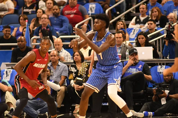 Jonathan isaac twitter fotos de stock, imágenes de Jonathan isaac ...